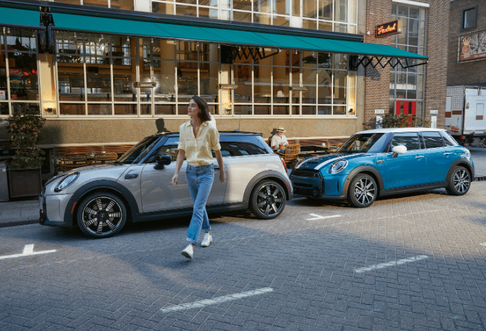 Mini Cooper 4 Door Hardtop: A Compact Marvel | Braman MINI Palm Beach ...